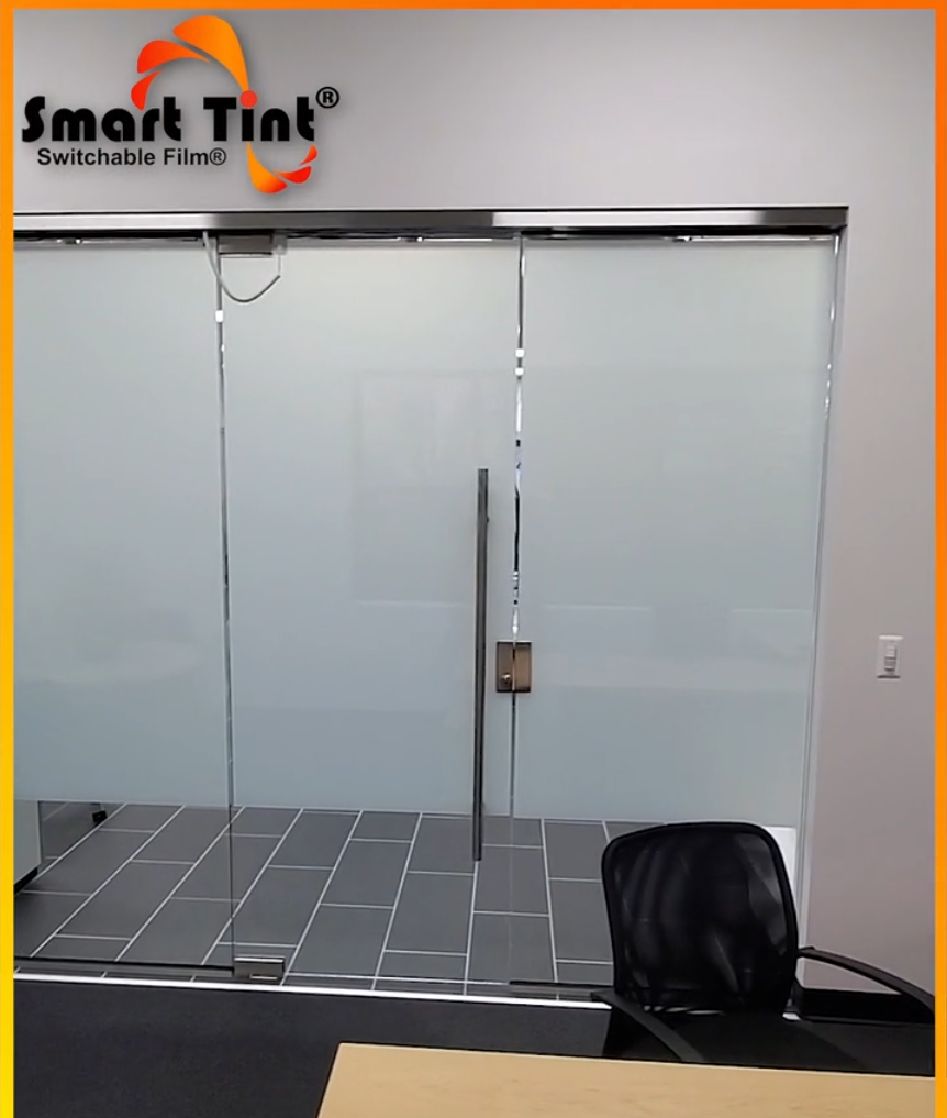 Watch as 3/4" of the glass transforms from clear to tinted with Smart ...